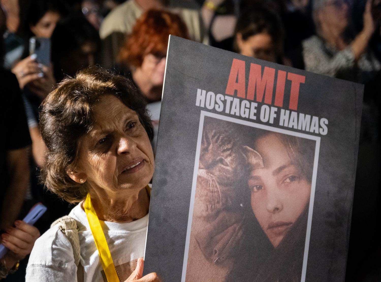 Israel | Hostages | Adar Eyal | staging.socialdocumentary.net